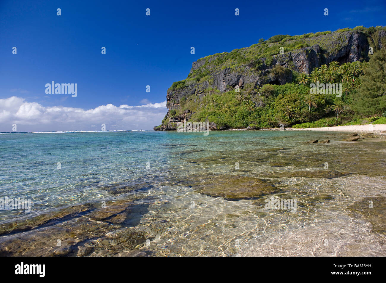 Rurutu island hi-res stock photography and images - Alamy