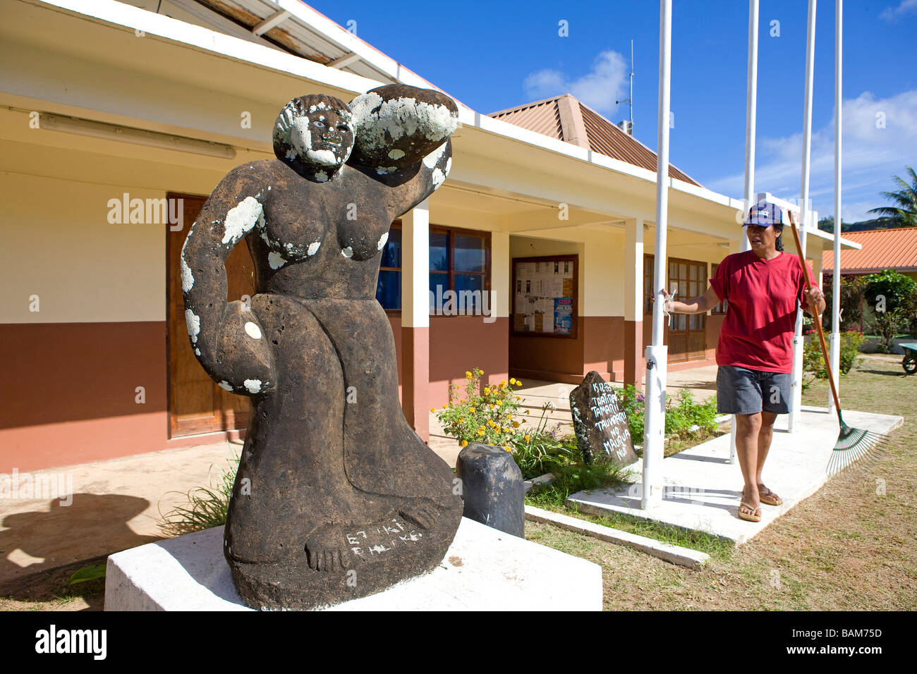 French Polynesia, Austral Islands, Rurutu island, statue Stock Photo ...