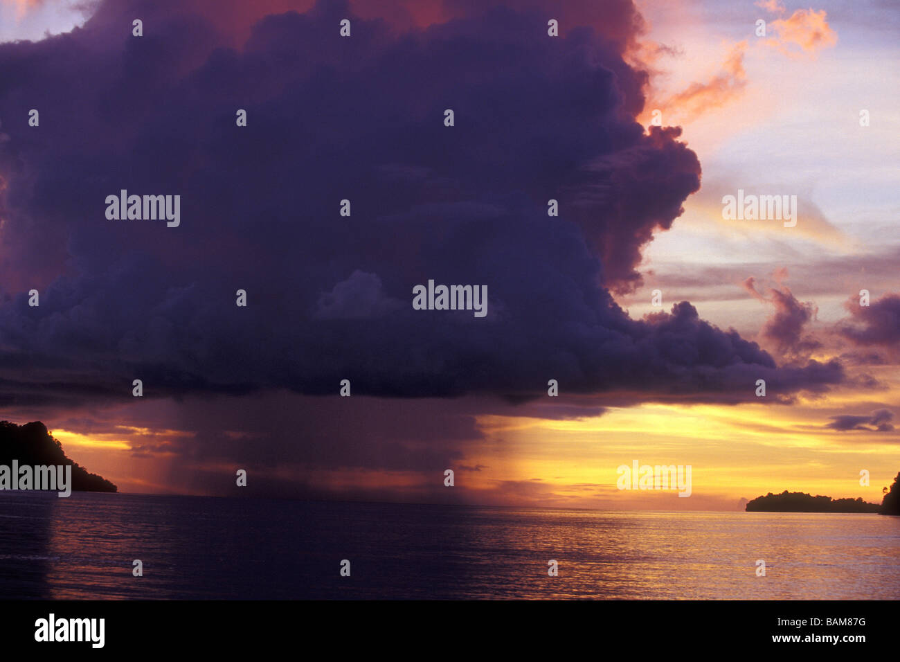 Solomon islands sky hi-res stock photography and images - Alamy