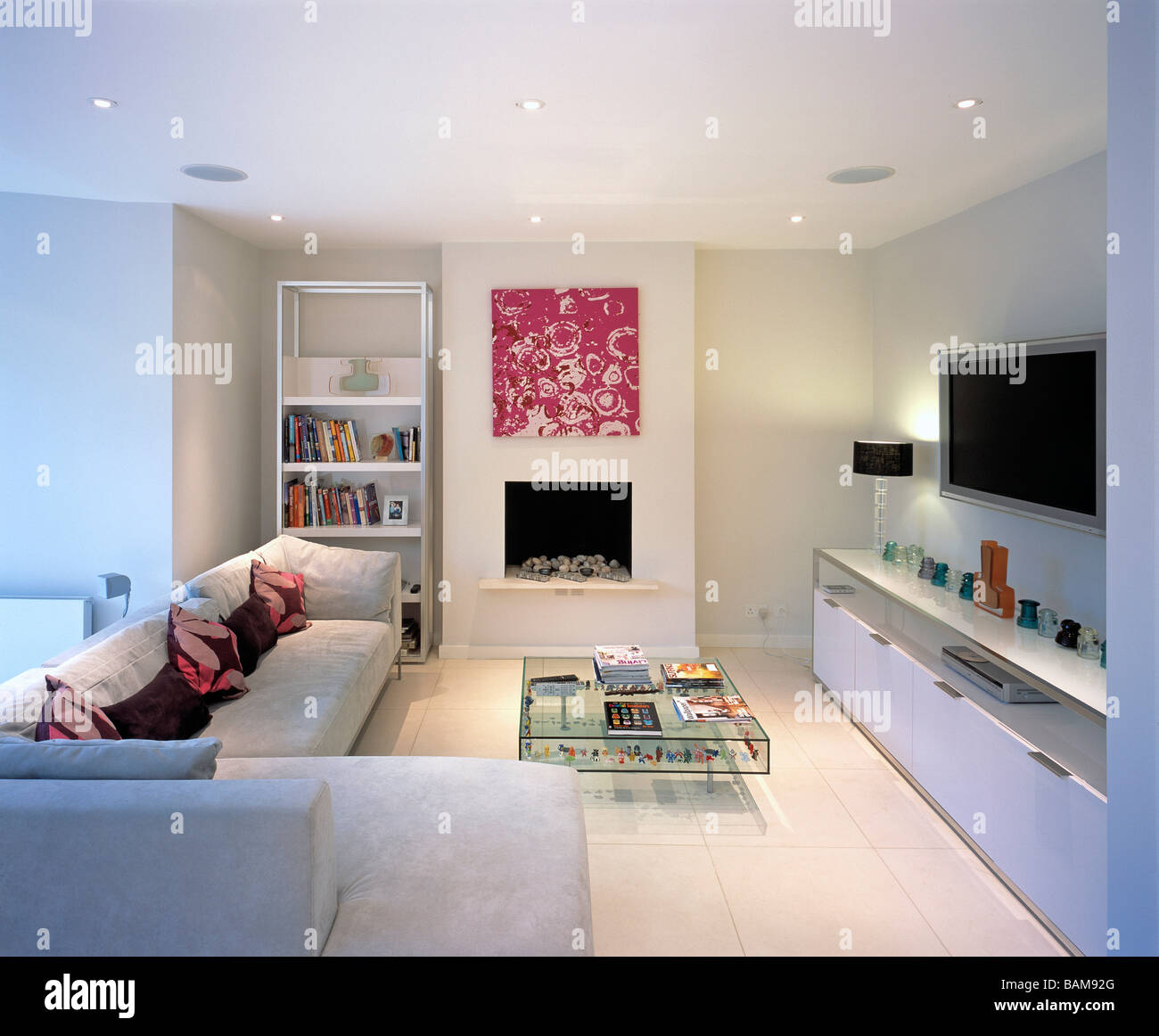 Residential private house housing interi hi-res stock photography and ...