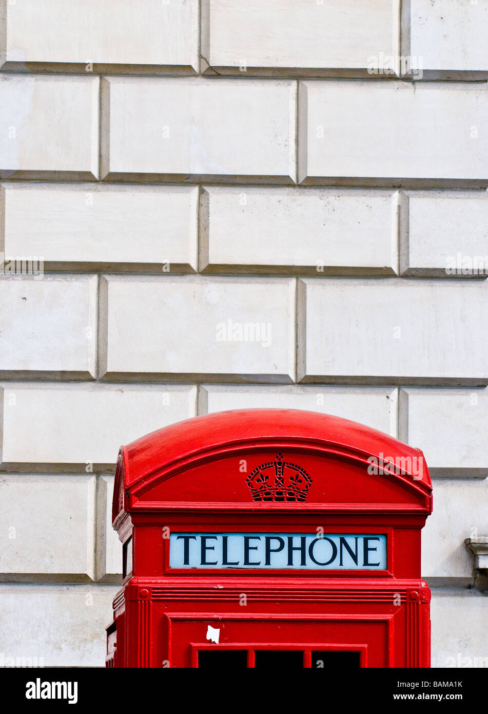 A traditional red telephone box in London. Photo by Gordon Scammell ...