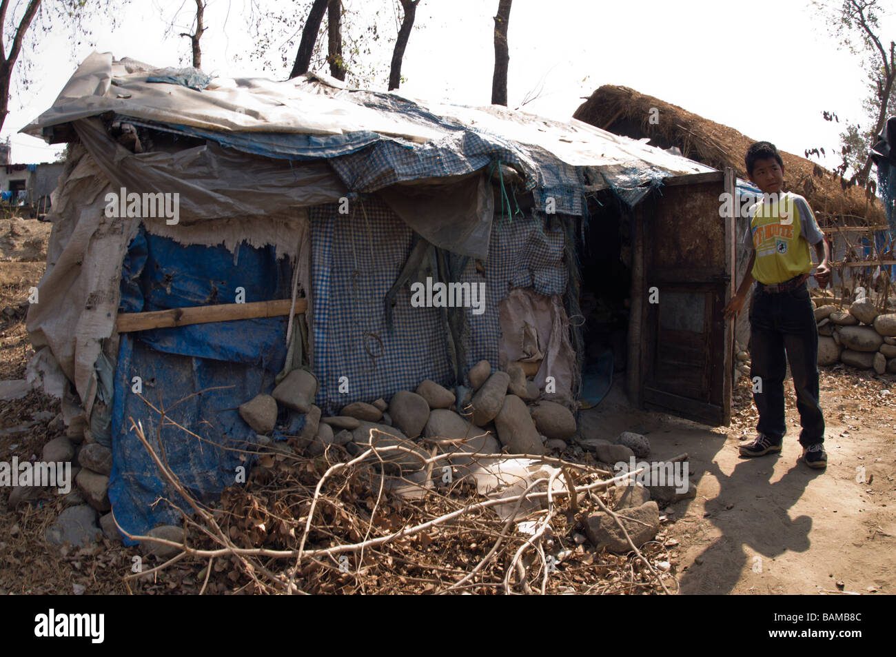 Slave pit hi-res stock photography and images - Alamy