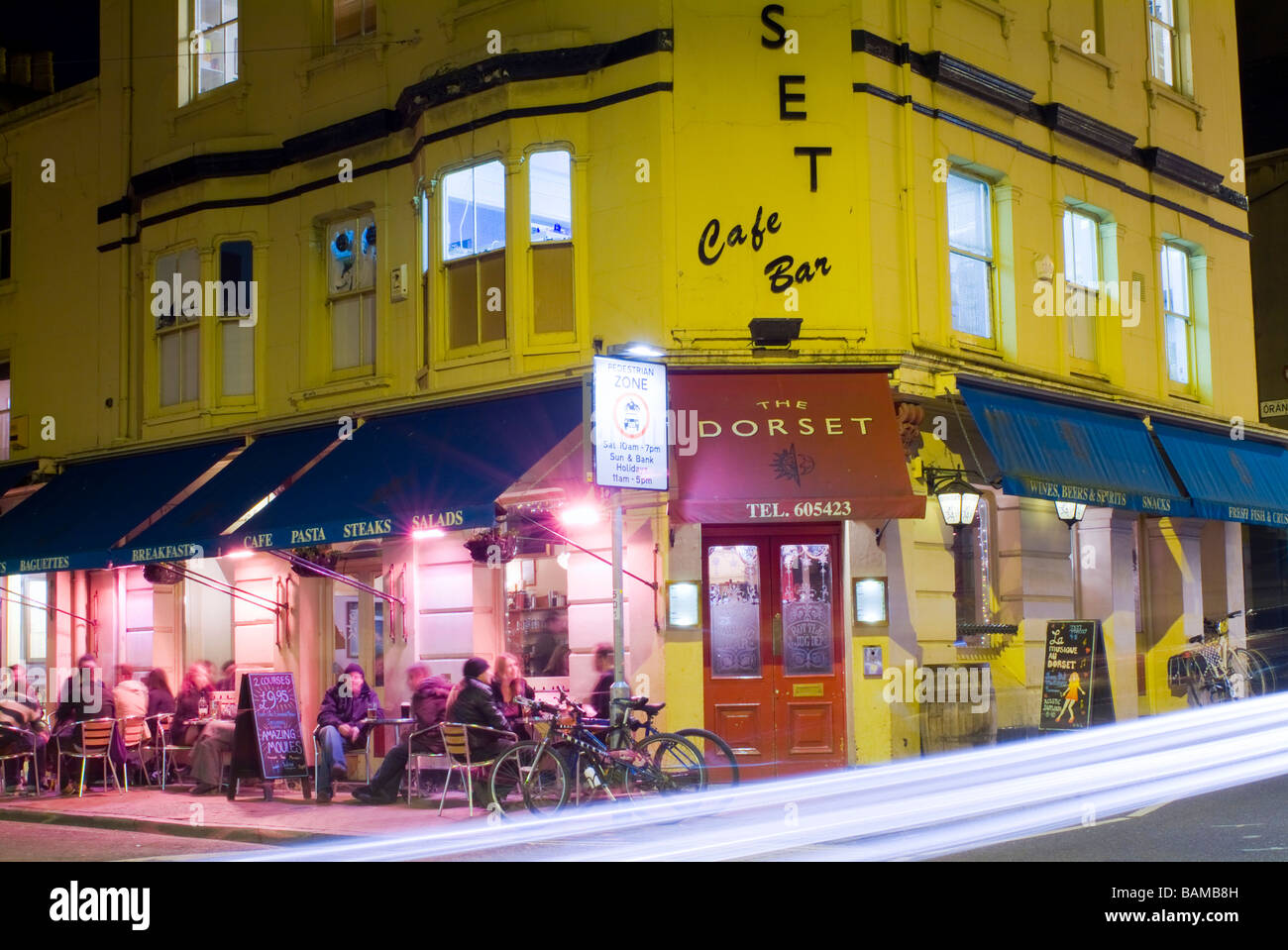 Colourful houses brighton hi-res stock photography and images - Alamy