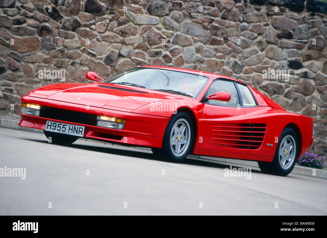 Red Ferrari Testarossa sports car Stock Photo - Alamy