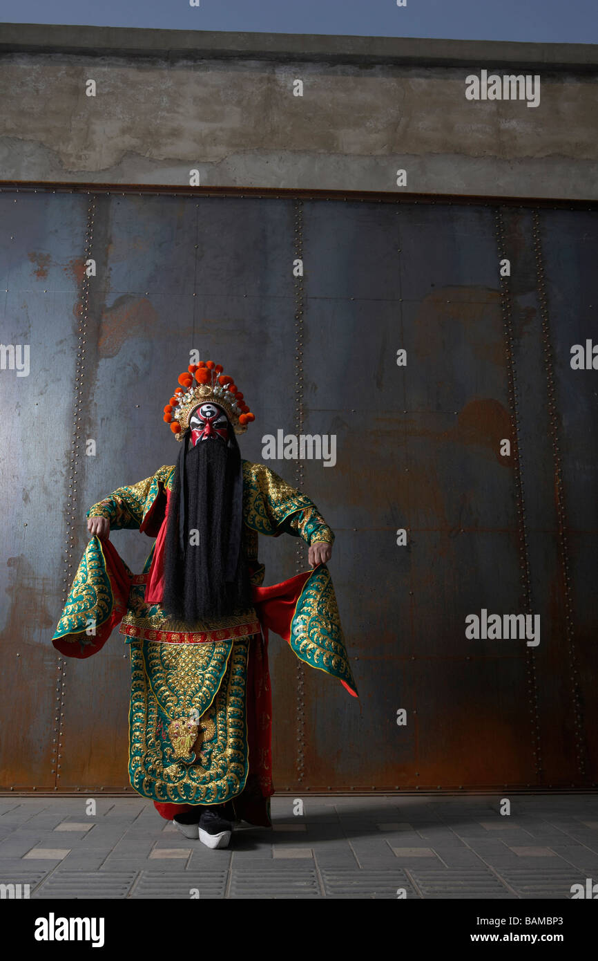 Mans ceremonial dress hi-res stock photography and images - Alamy
