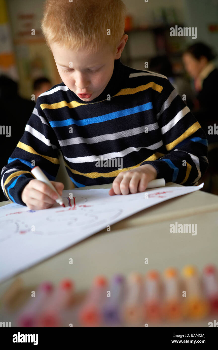 Boy Drawing A Picture Stock Photo - Alamy