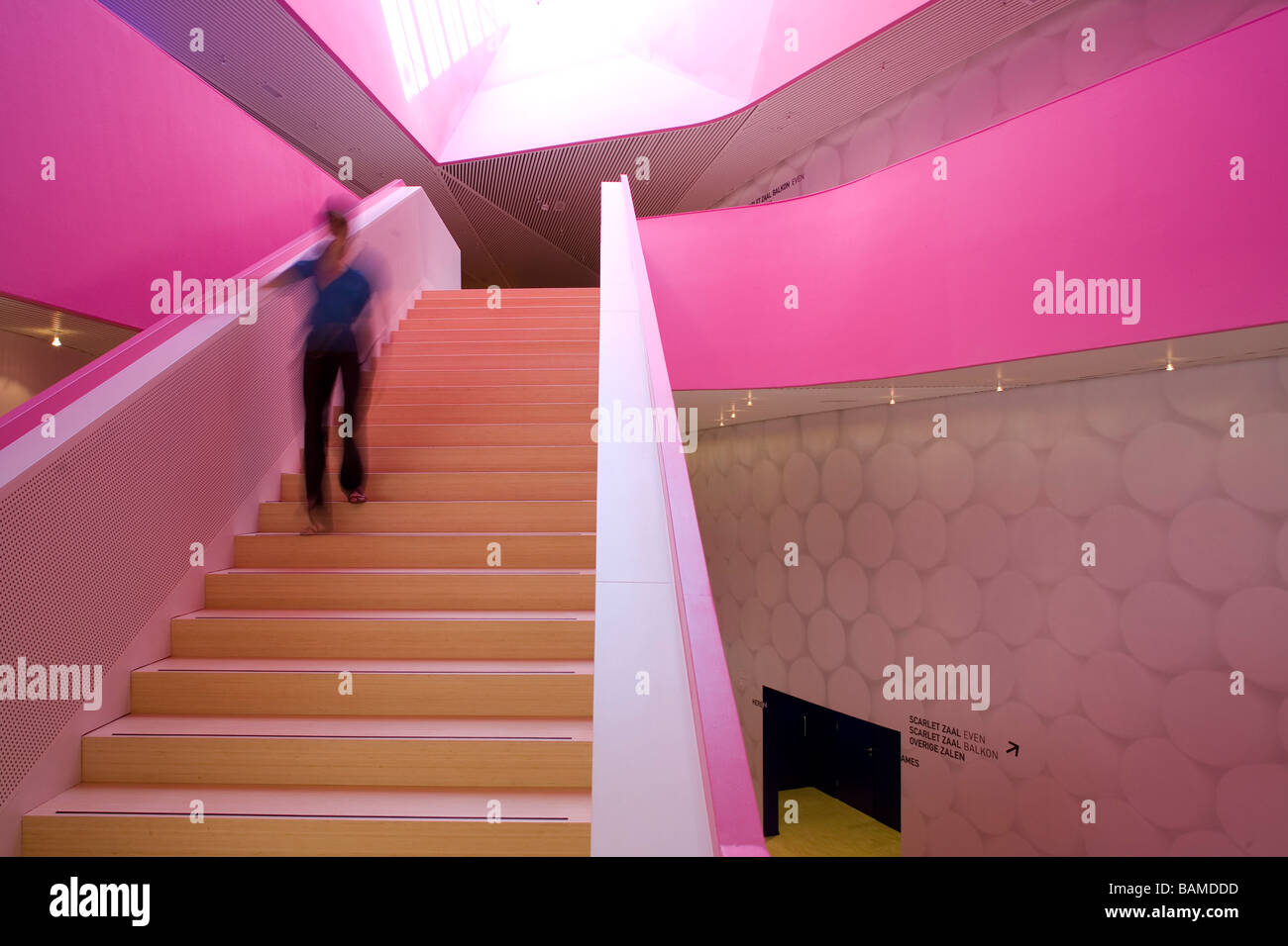 Agora Theatre, Lelystad, Netherlands, Un Studio (Ben Van Berkel and ...