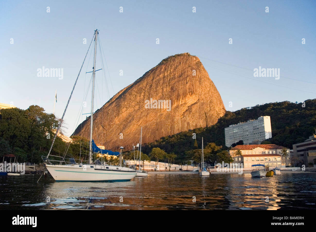 Pao de acacar hi-res stock photography and images - Alamy