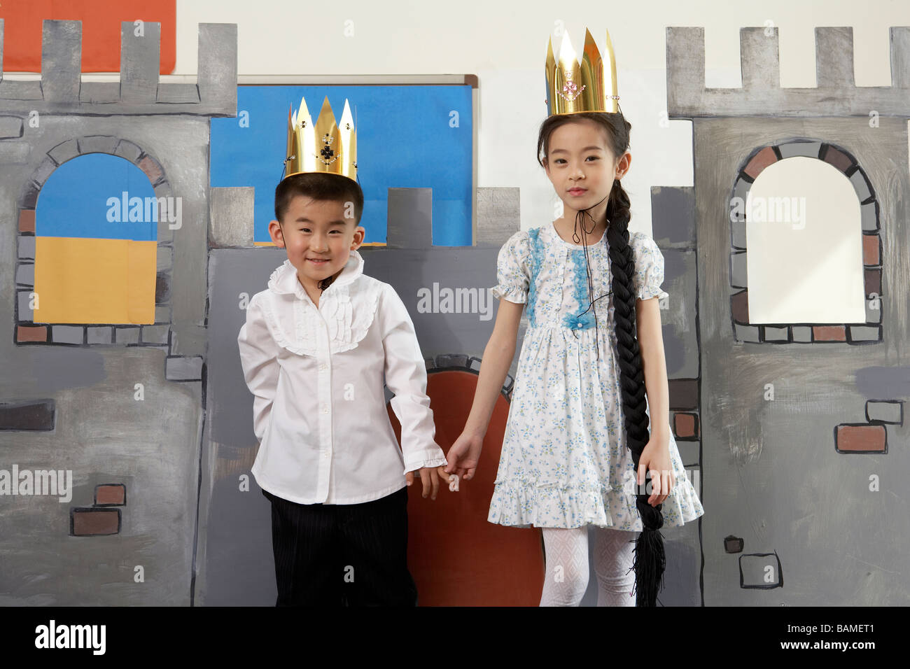 Children Taking A Bow Stock Photo - Alamy