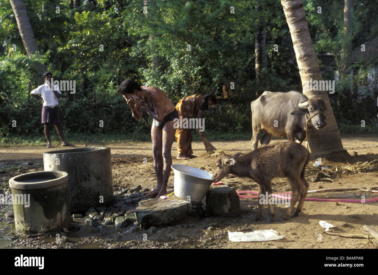 Water shortage india children hi-res stock photography and images - Alamy
