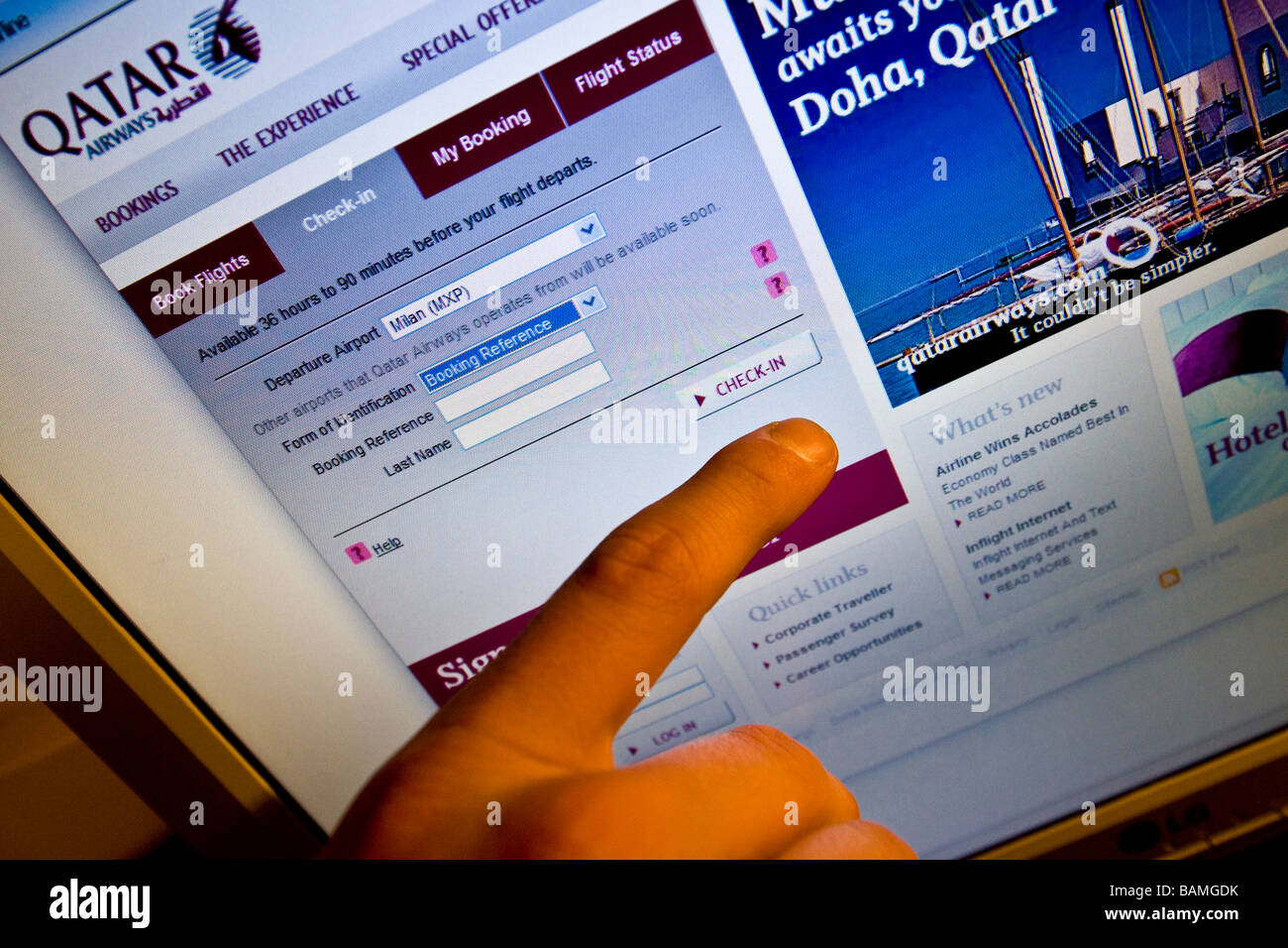check in online Stock Photo - Alamy