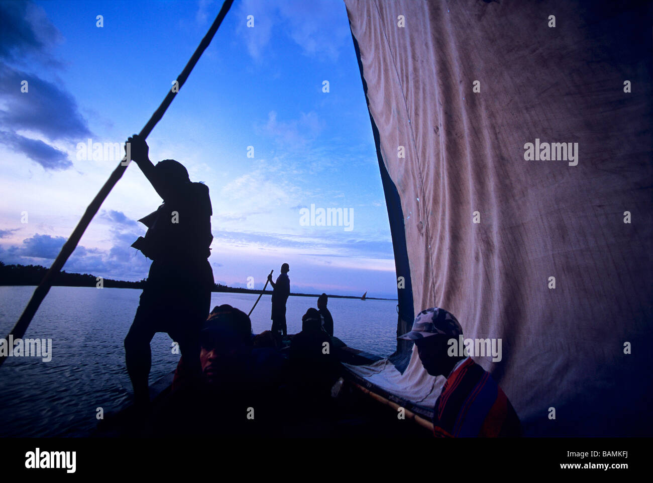 Fishing port mozambique hi-res stock photography and images - Alamy