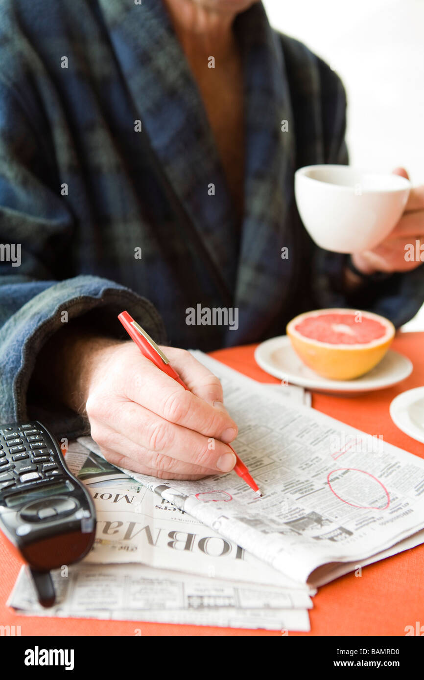 Man newspaper ads hi-res stock photography and images - Alamy