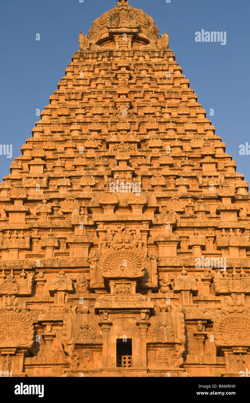 India tamil nadu thanjavur sculpture hi-res stock photography and ...