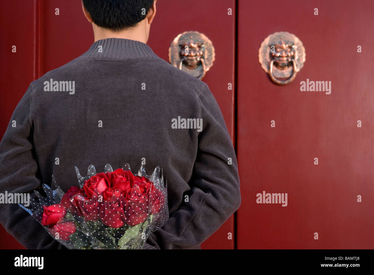 Waiting outside door with flowers hi-res stock photography and images ...