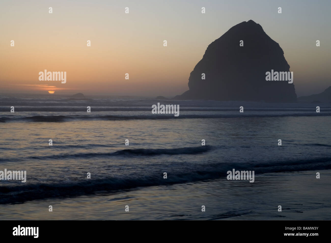 Sea Stacks on the oregon coast Stock Photo - Alamy