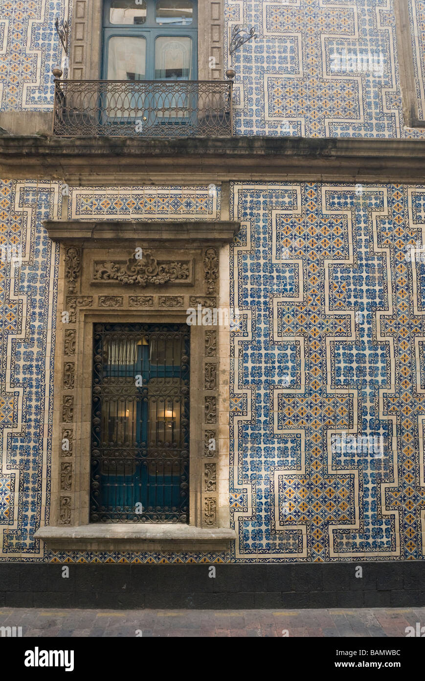 Casa de Los Azulejos (The House of Tiles) in the Centro Histórico ...