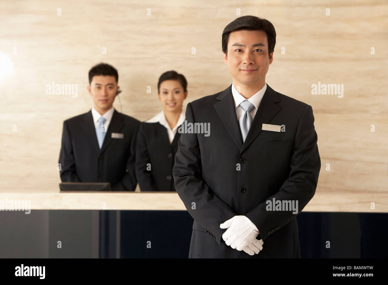 Hotel front desks hi-res stock photography and images - Alamy