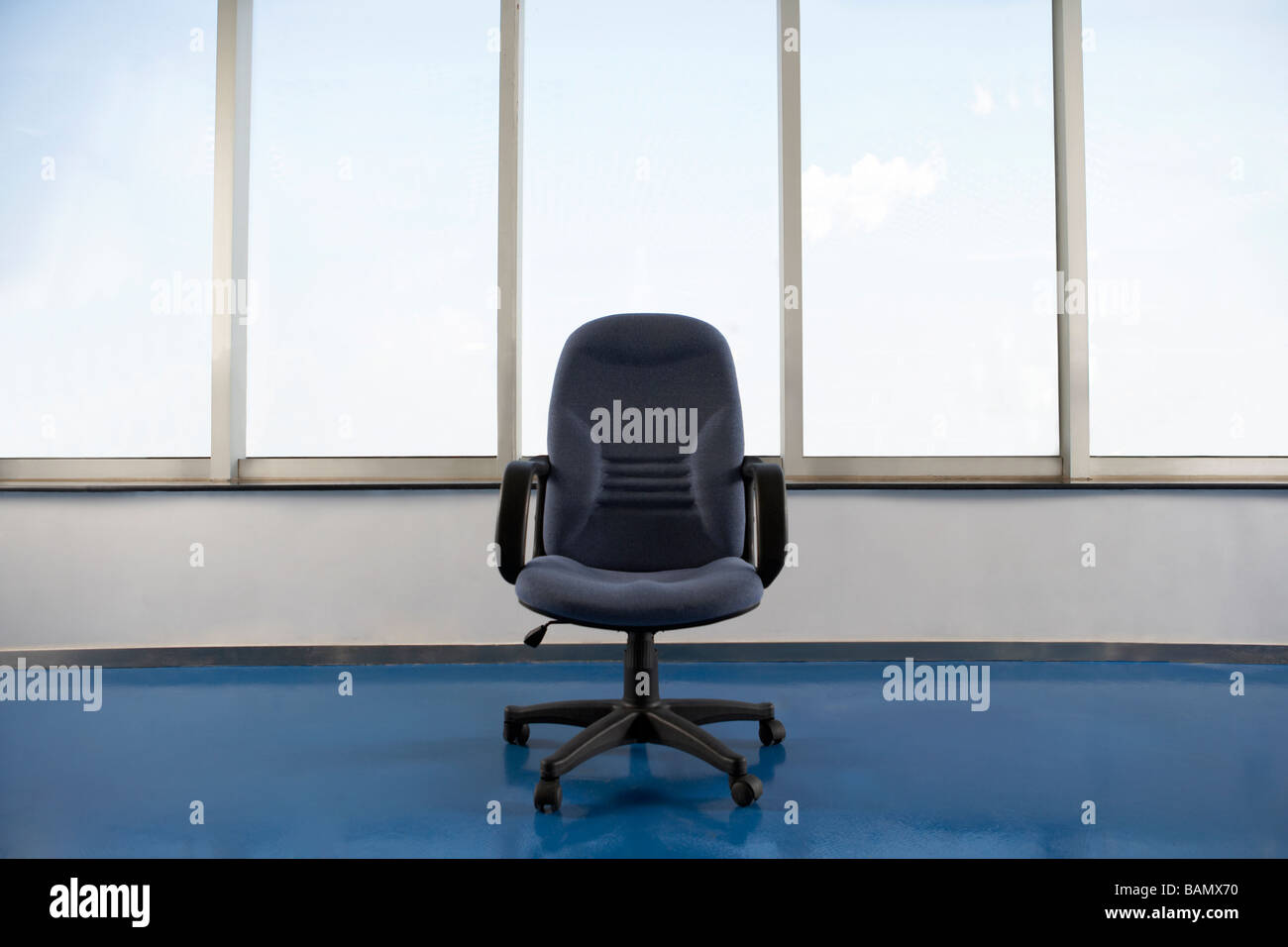 An office swivel chair Stock Photo - Alamy