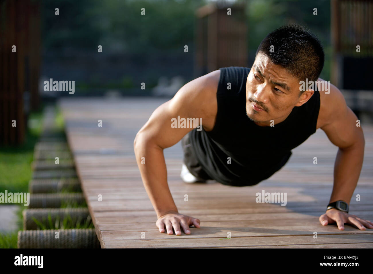Man push ups exterior hi-res stock photography and images - Alamy