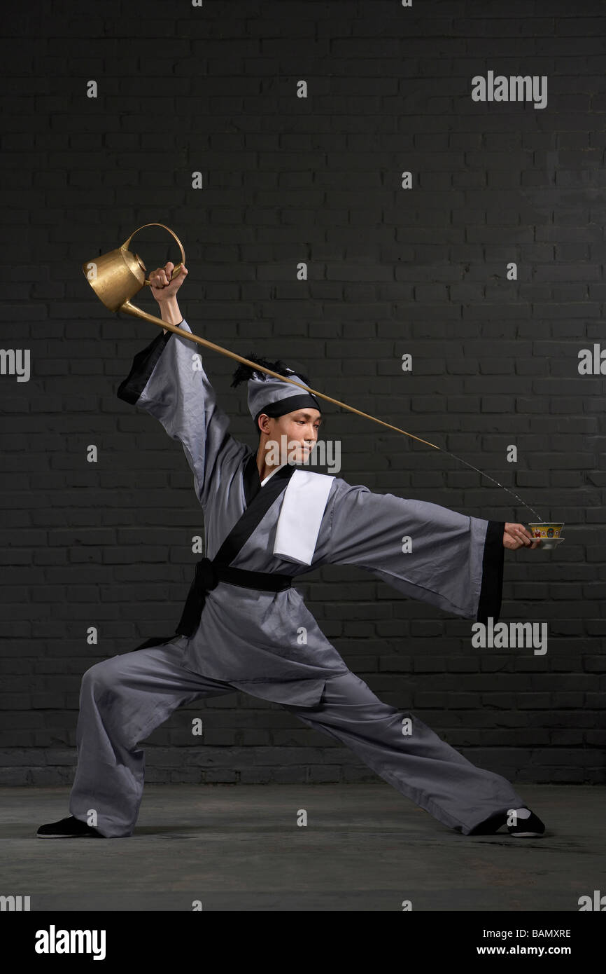 Tradtional Chinese waiter Stock Photo - Alamy