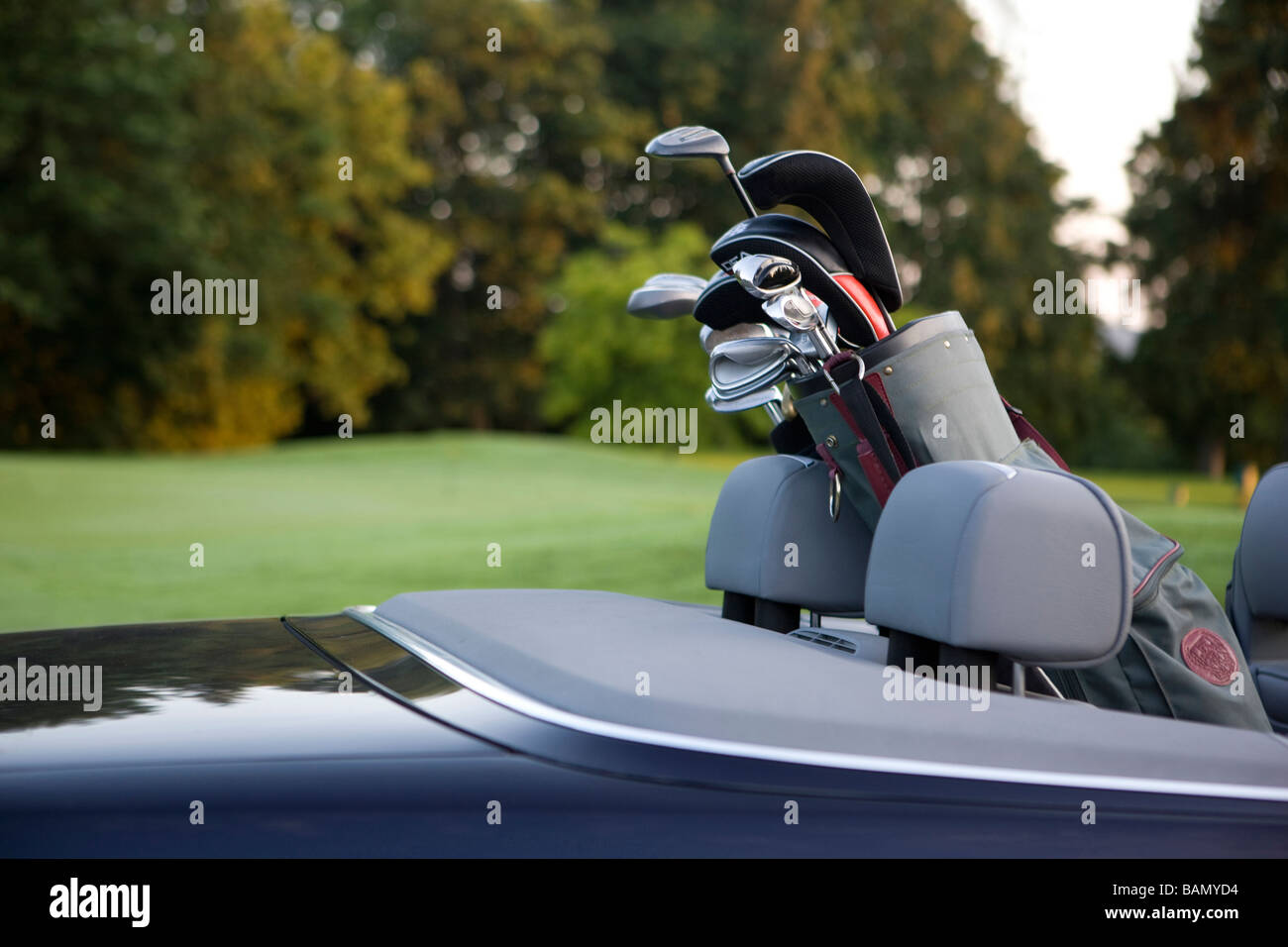 Drive it to the green - golf concepts Stock Photo - Alamy