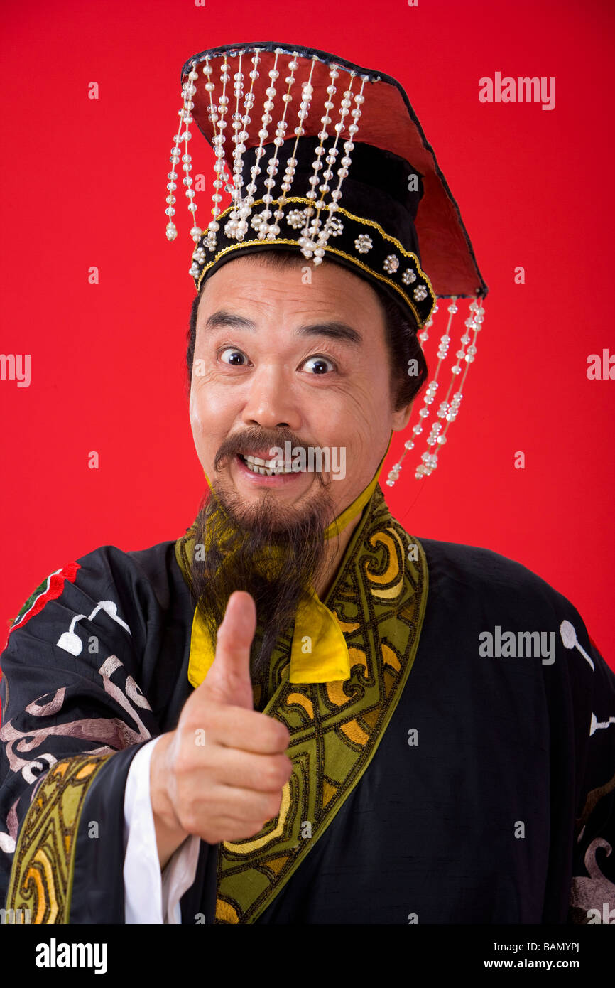 Three traditional opera performers hi-res stock photography and images ...