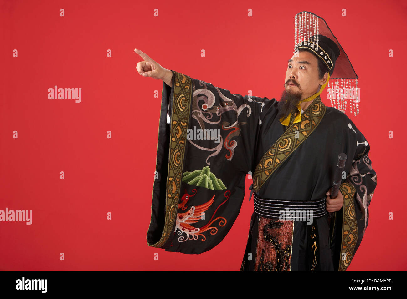 Three traditional opera performers hi-res stock photography and images ...