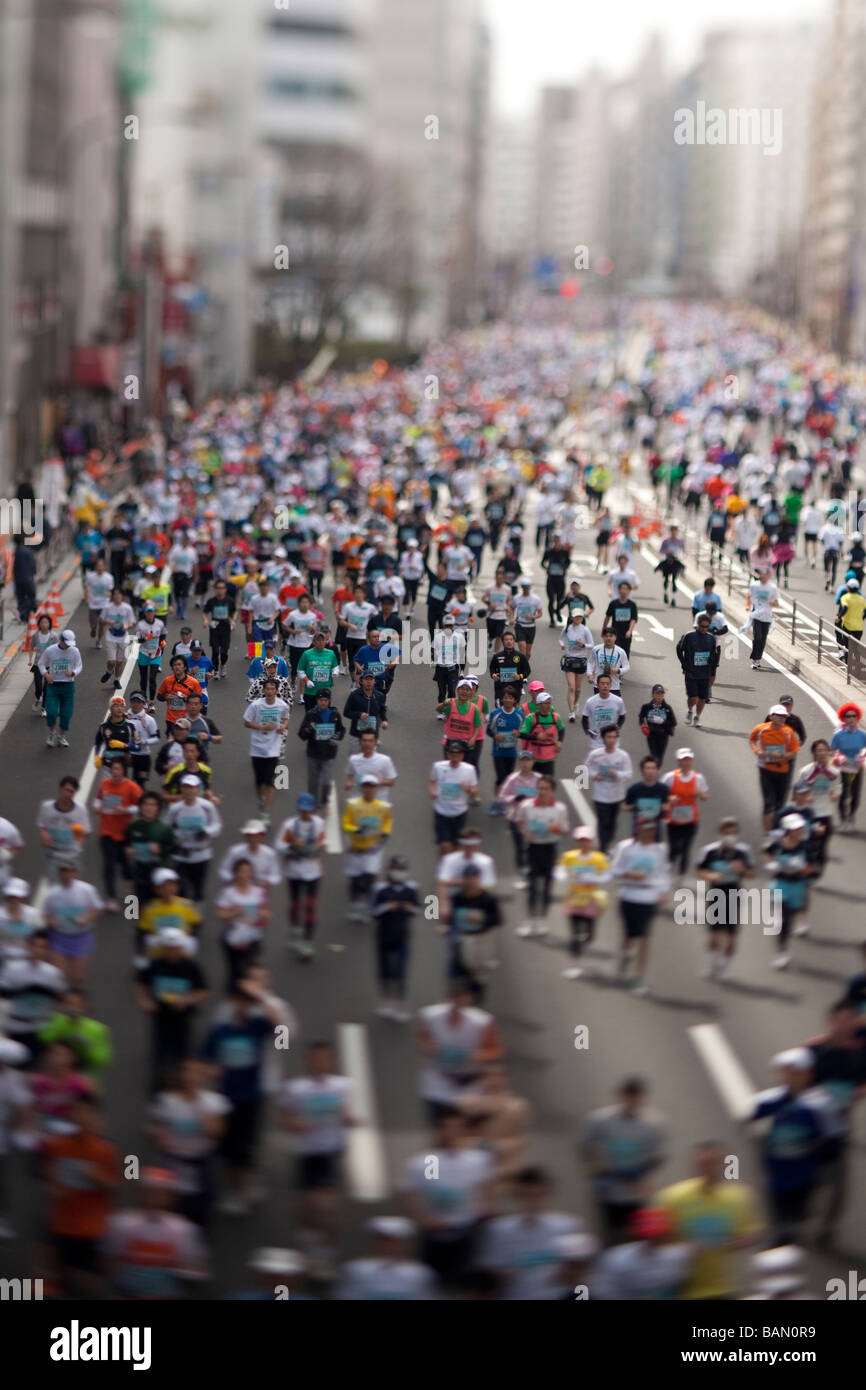 Exercise in tokyo hi-res stock photography and images - Alamy