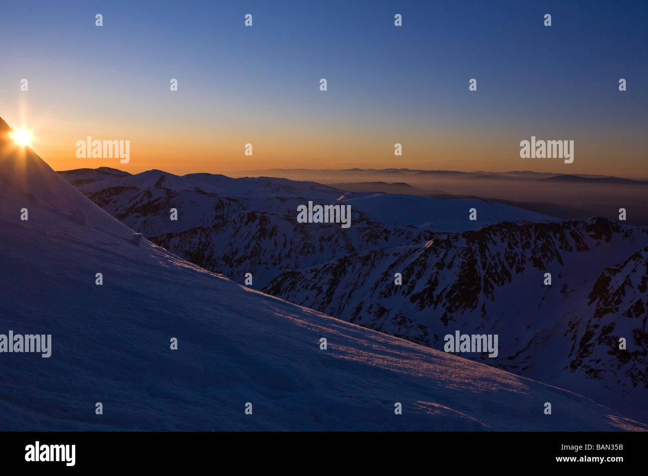 winter scenery, sunrise view from Mussala peak, Rila mountain, the ...
