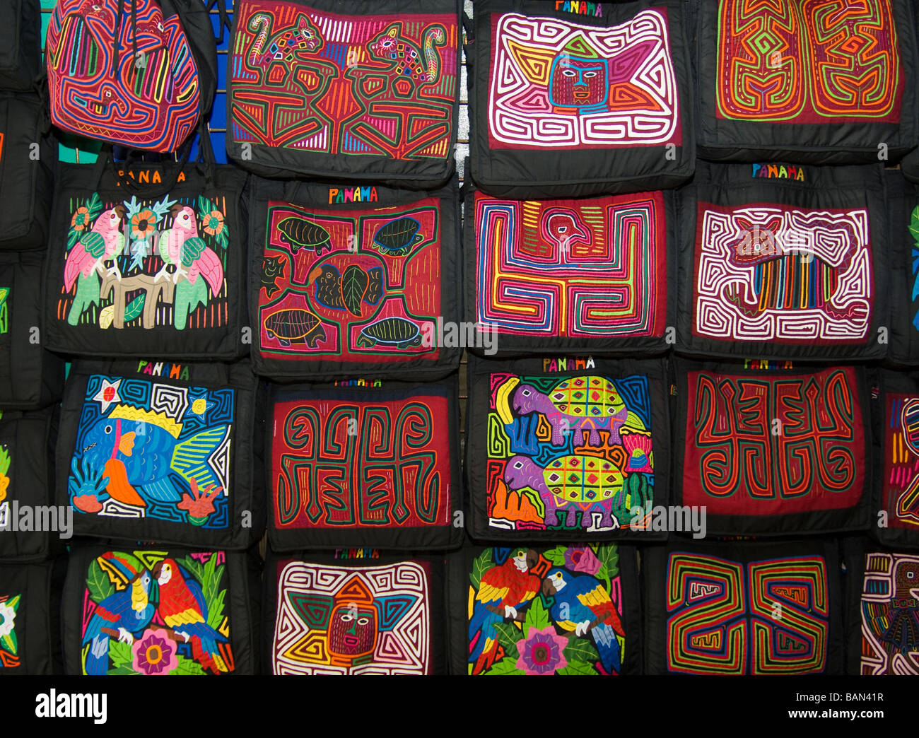 Molas panama High Resolution Stock Photography and Images - Alamy