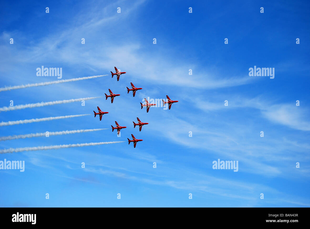 9 arrows formation hi-res stock photography and images - Alamy