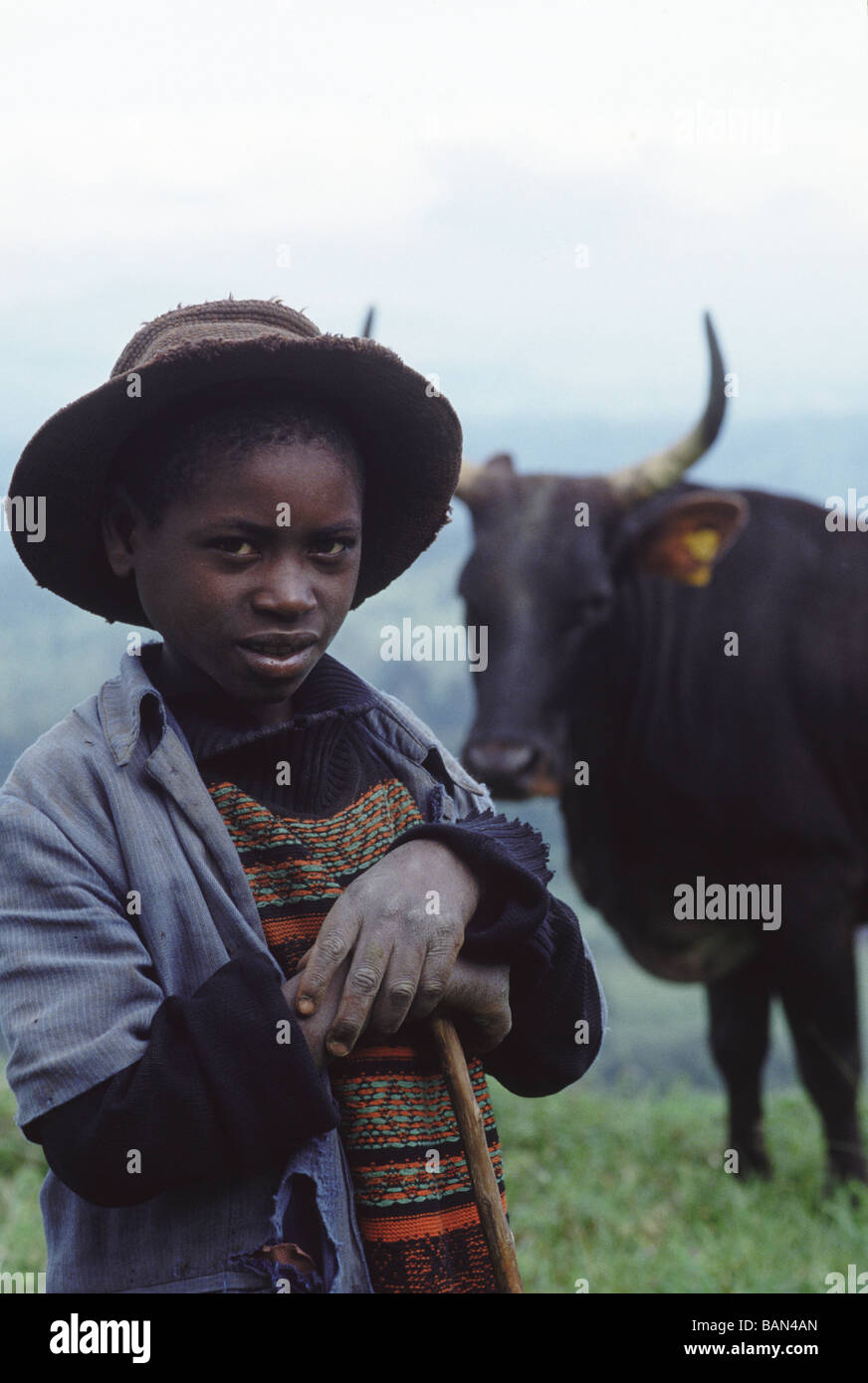 Tutsi boy hi-res stock photography and images - Alamy