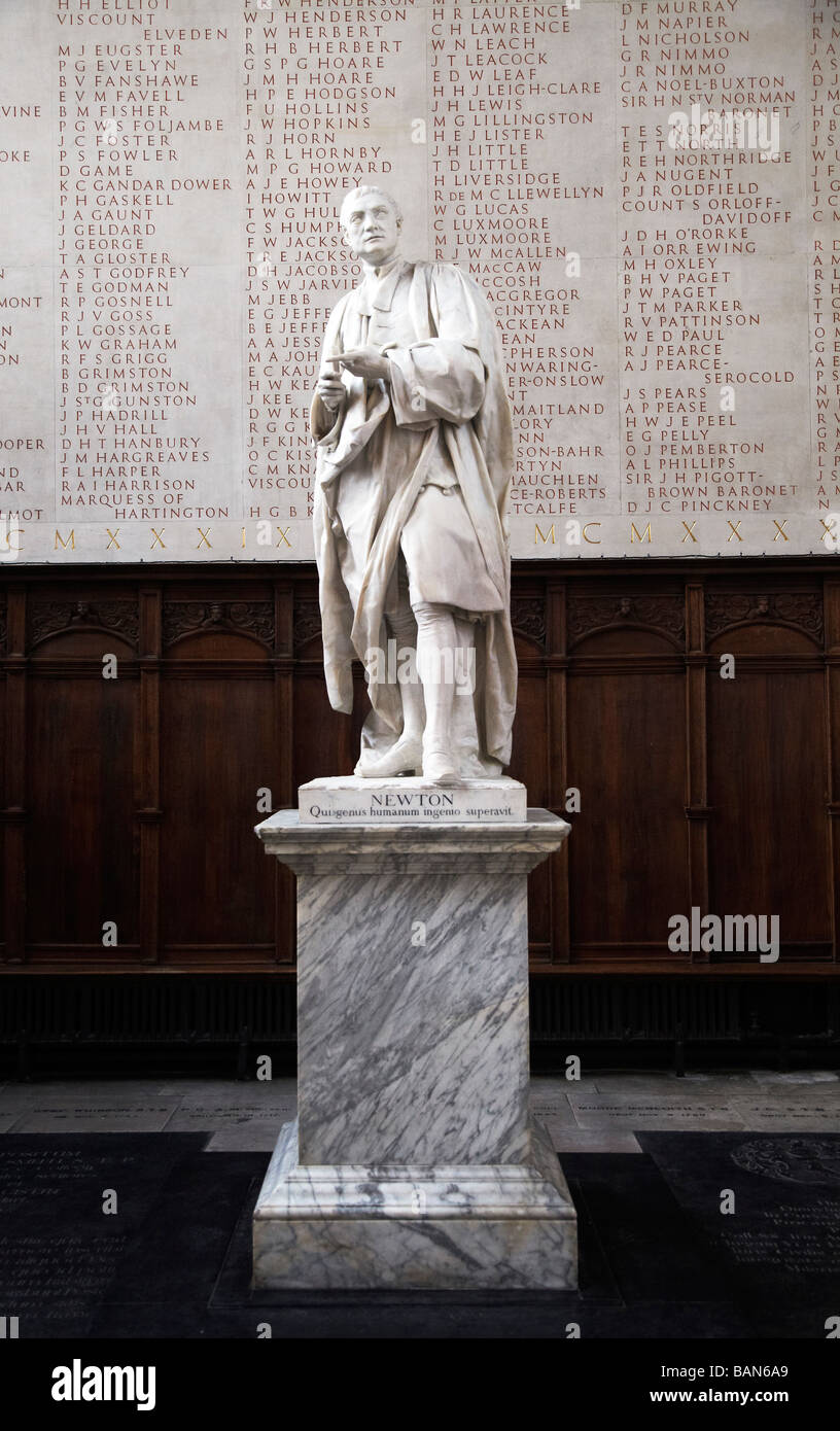 Sculpture sir isaac newton hi-res stock photography and images - Alamy