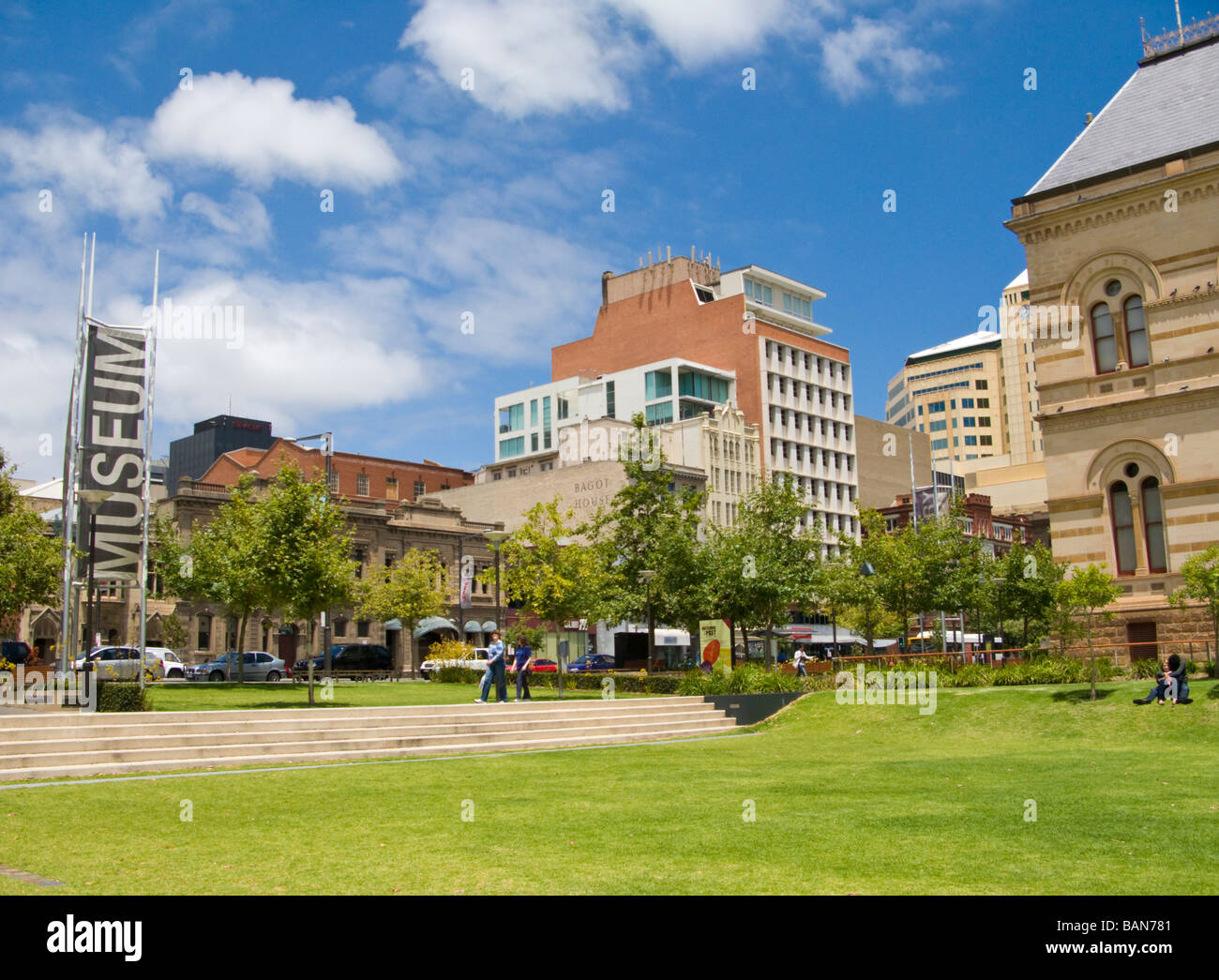 Outside the Museum of South Australia SA Stock Photo - Alamy