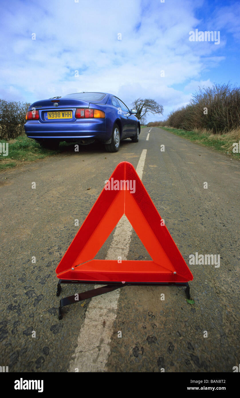 Fix triangle hi-res stock photography and images - Alamy