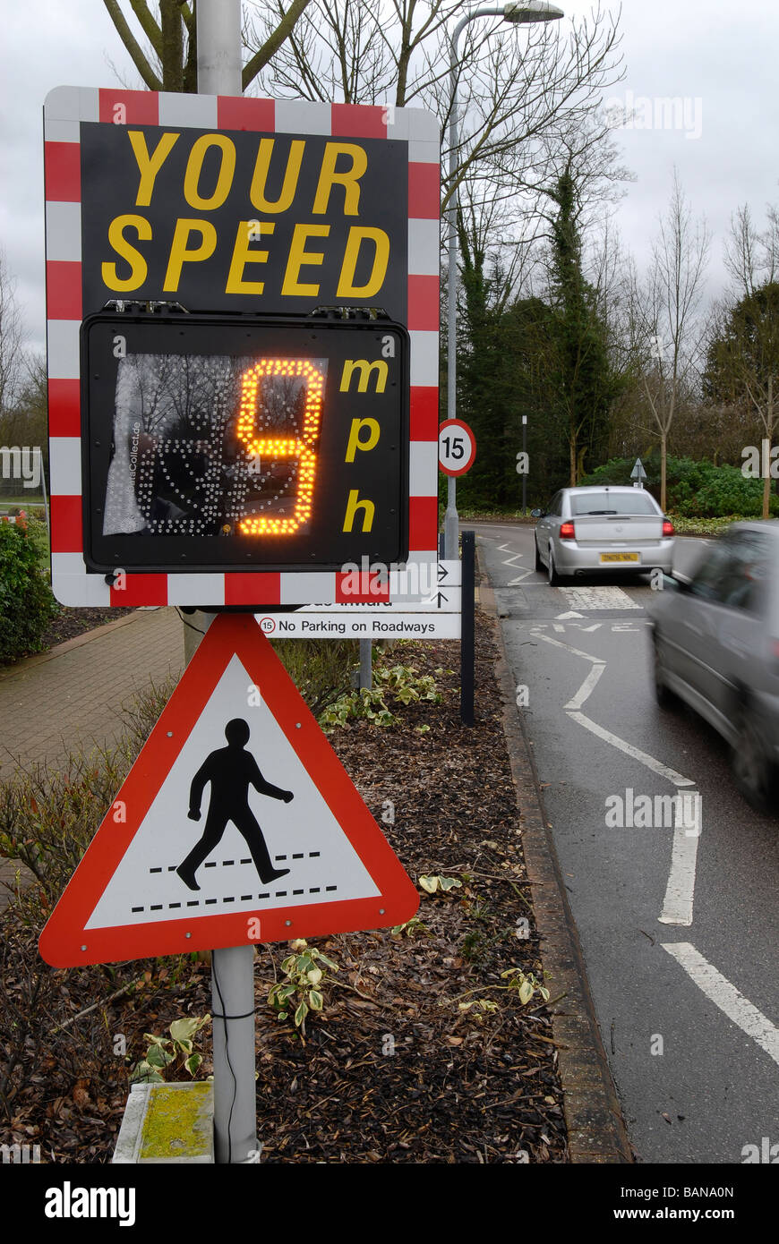 Speed Reduction Warning Sign Stock Photo - Alamy