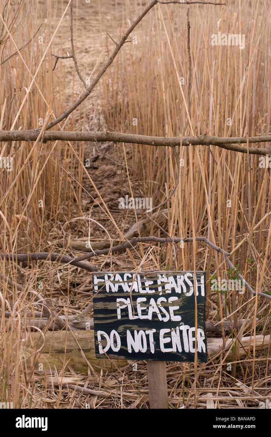 "Fragile Marsh Please Do Not Enter" sign in Marshlands Conservancy, Rye ...