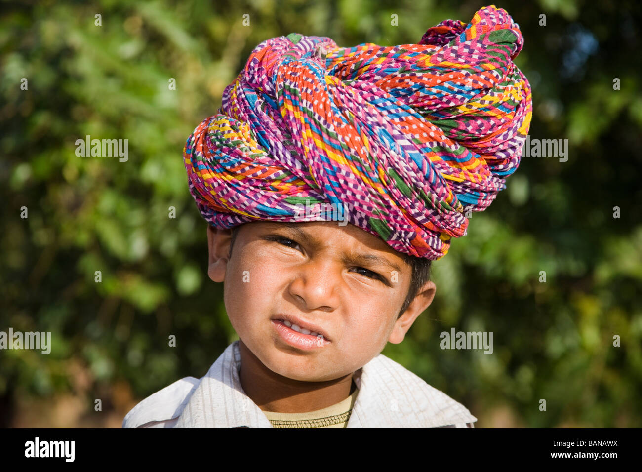 Young Indian boy wearing a colourful turban, Jodhpur, Rajasthan, India ...