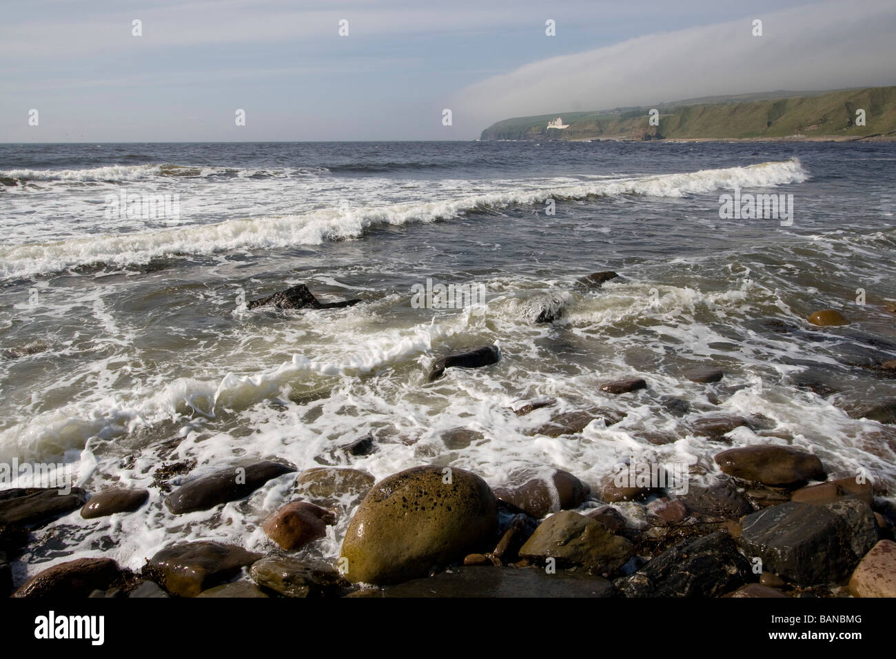 dunbeath beach scottish remote east coast beach scottish highlands uk ...