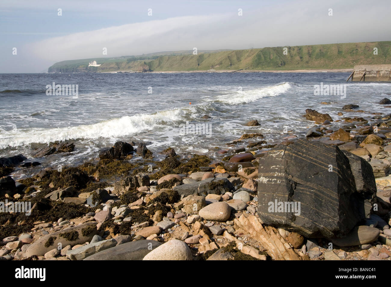 dunbeath beach scottish remote east coast beach scottish highlands uk ...