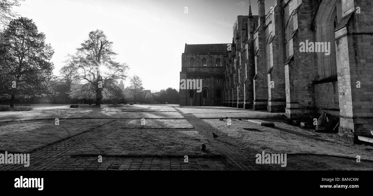 Old minster winchester hi-res stock photography and images - Alamy