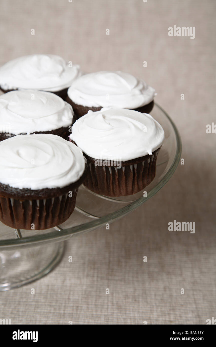 Plate of cupcakes Stock Photo - Alamy