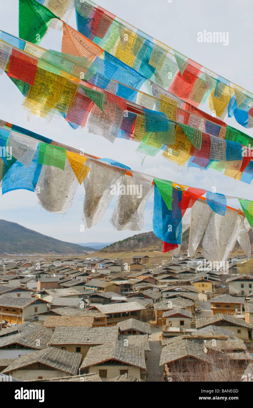 tibetan prayer flags over shangri la china Stock Photo - Alamy