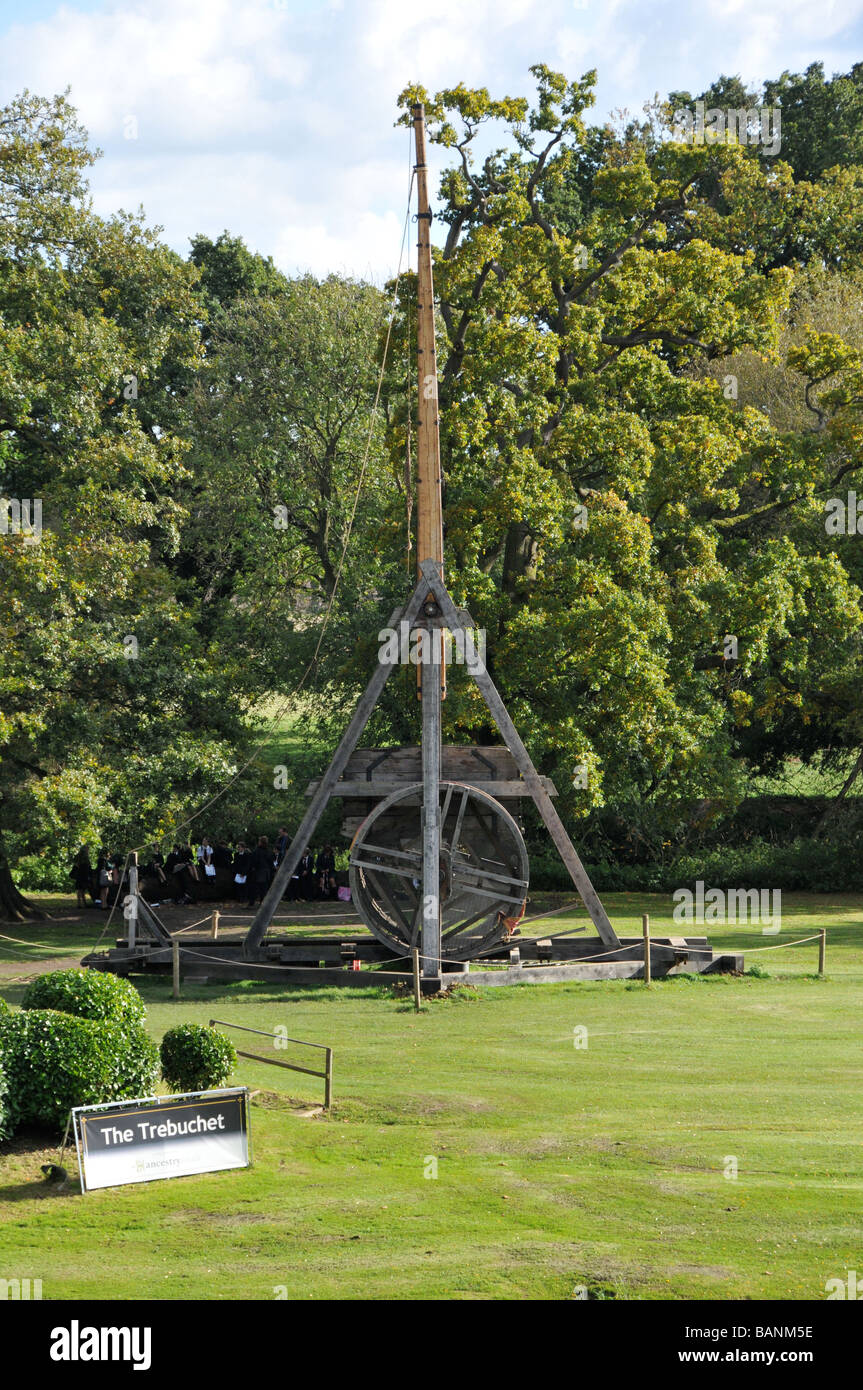 Trebuchet at Warwick Castle Stock Photo - Alamy