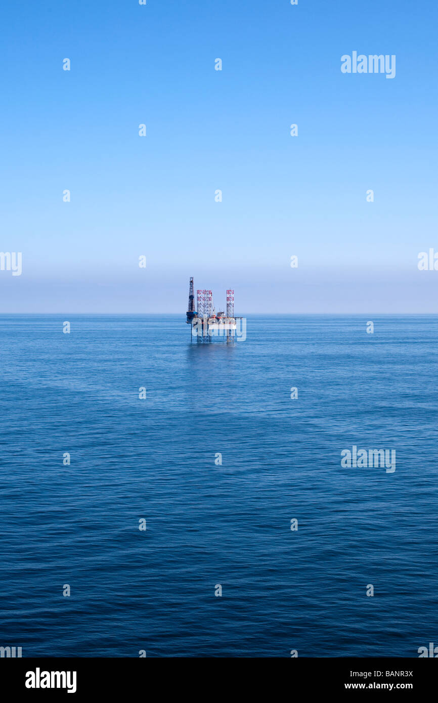 North Sea Oil Rig Stock Photo - Alamy