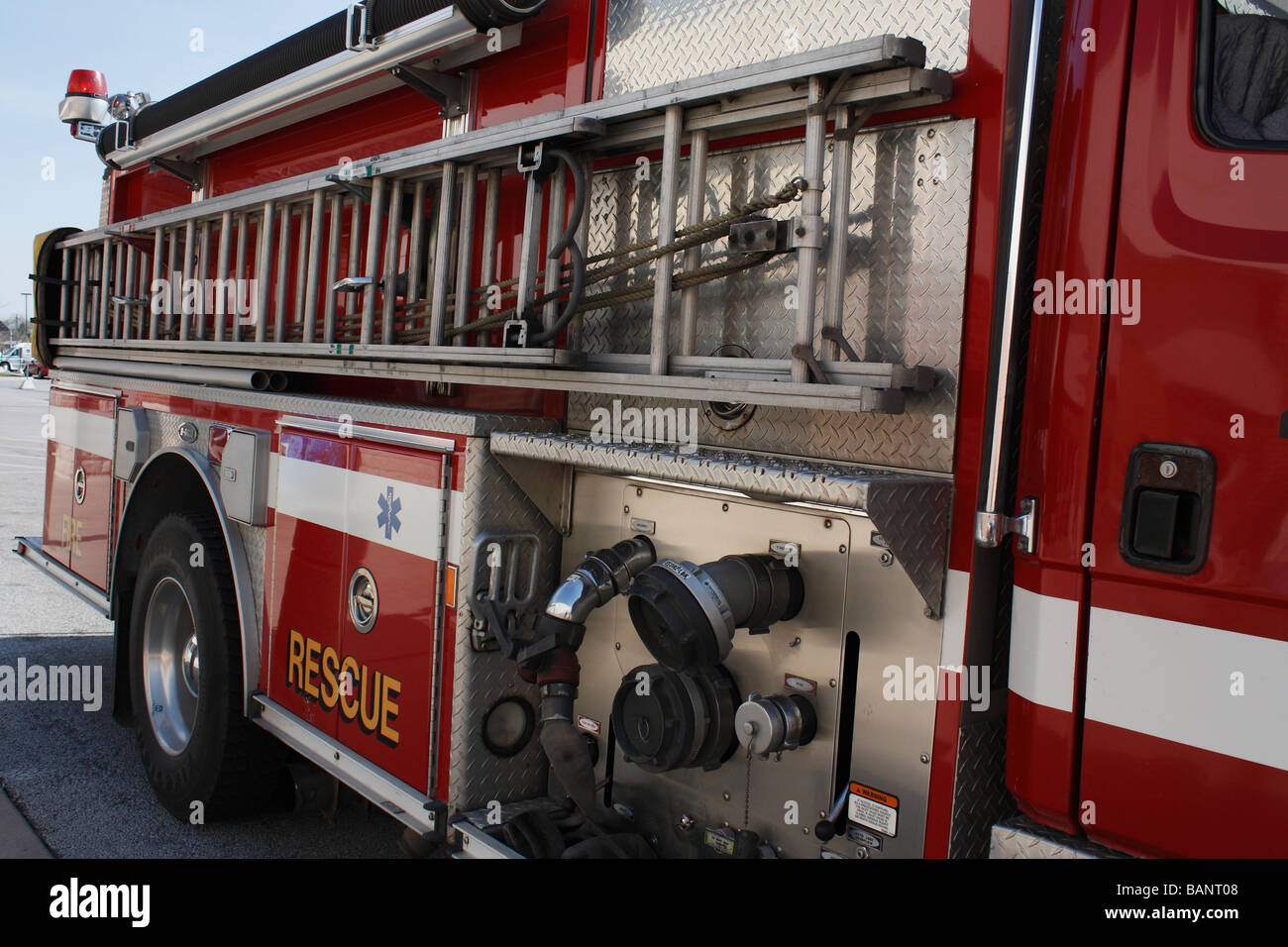 Ladder hi res hi-res stock photography and images - Alamy