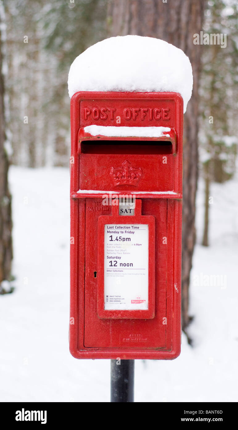 Scottish letter box hi-res stock photography and images - Alamy