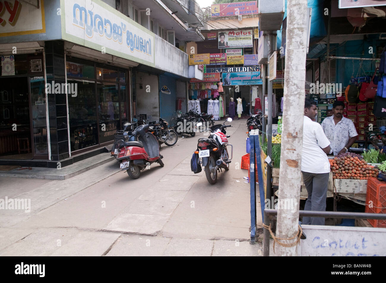 Malabar street hi-res stock photography and images - Alamy