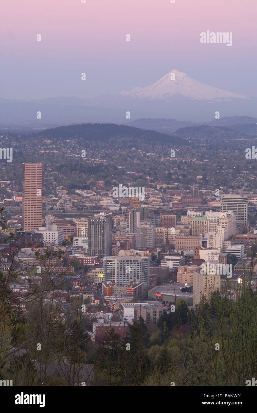 The Landmarks of Mt Hood and Portland Oregon seen from the hilltop in ...